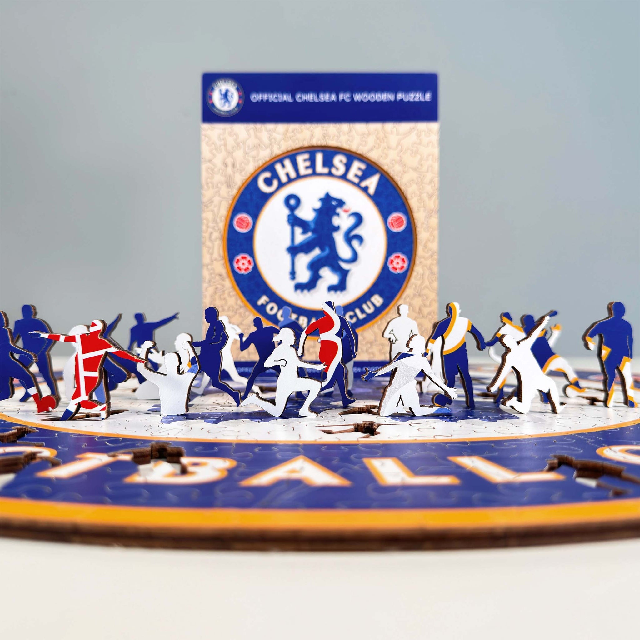 Chelsea FC® Crest - Wooden Puzzle – Iconic Puzzles UK