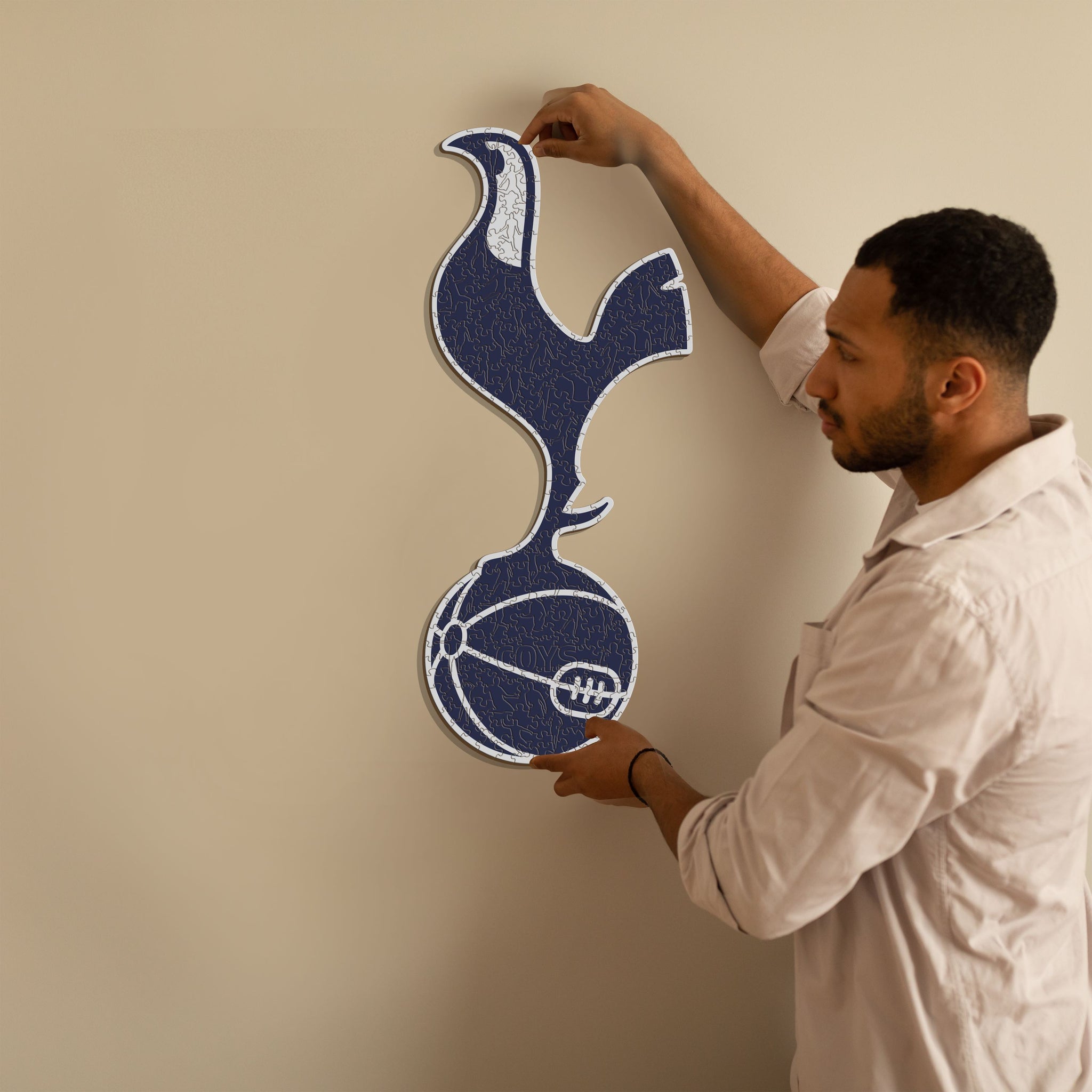 Tottenham Hotspur FC® Crest - Wooden Puzzle – Iconic Puzzles UK